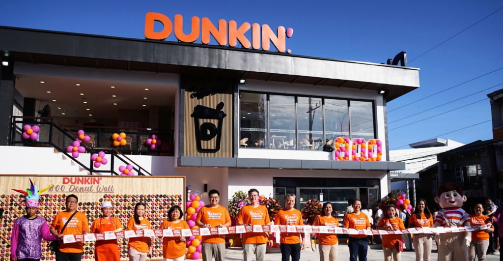 Dunkin’ Philippines Opens 800th Location